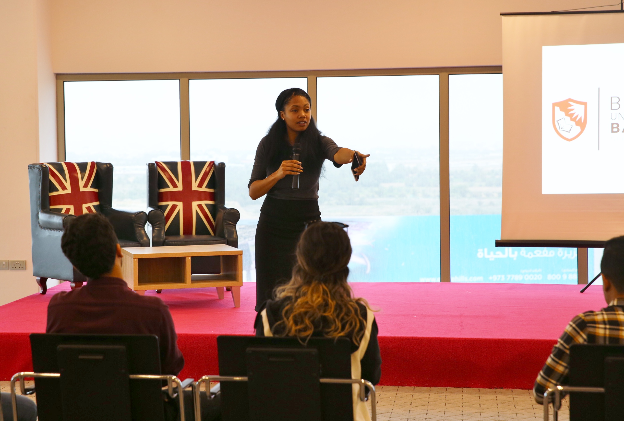 860B0761 - British University of Bahrain | UK Bachelor Degree Courses
