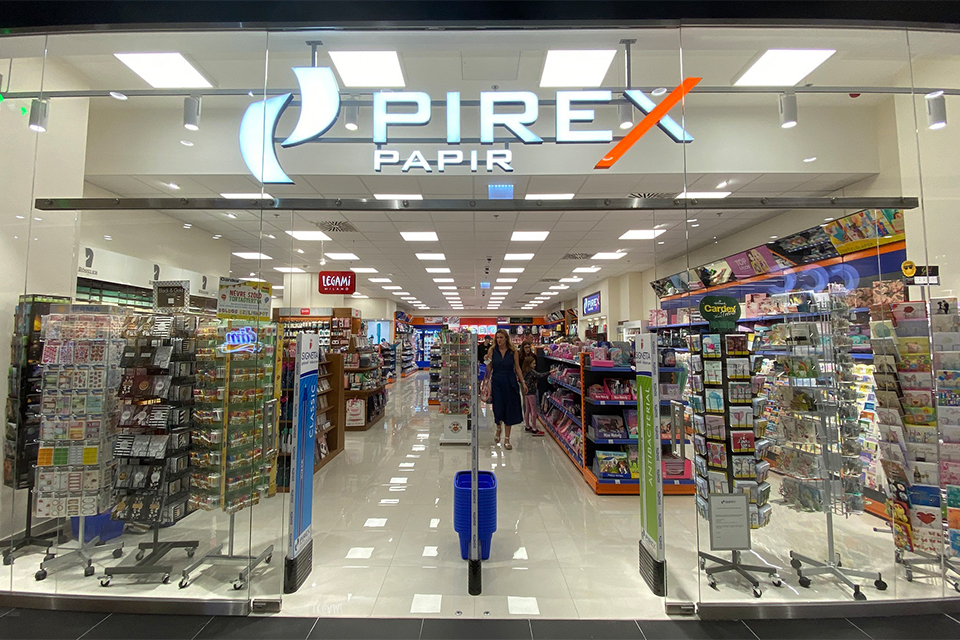 Pirex-Papír | Etele Plaza
