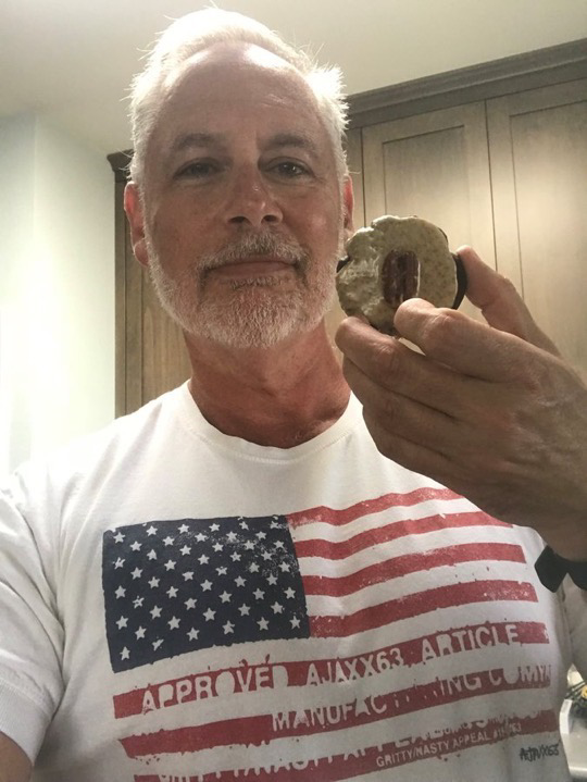 Ugly Desserts: "Ugly Dessert for Today-Iced Chocolate Shortbread ...